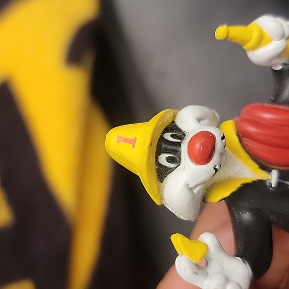 Arby's | Toys | Sylvester The Cat Fireman Pvc Figure 989 Arbys Warner ...